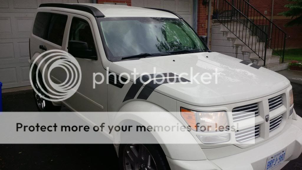 Hood stripes?? | Dodge Nitro Forum
